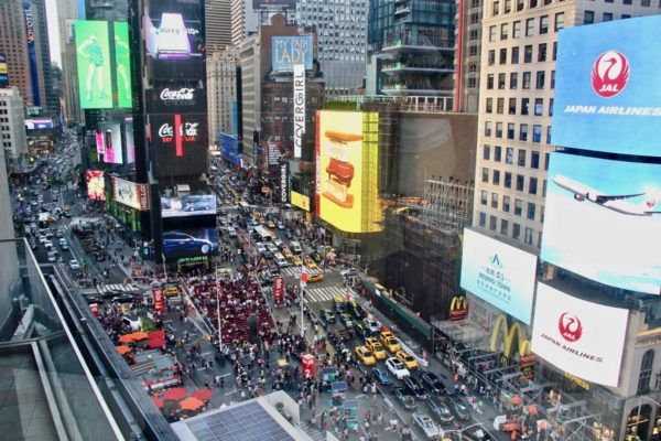 Profitez de la plus belle vue sur Times Square gratuitement