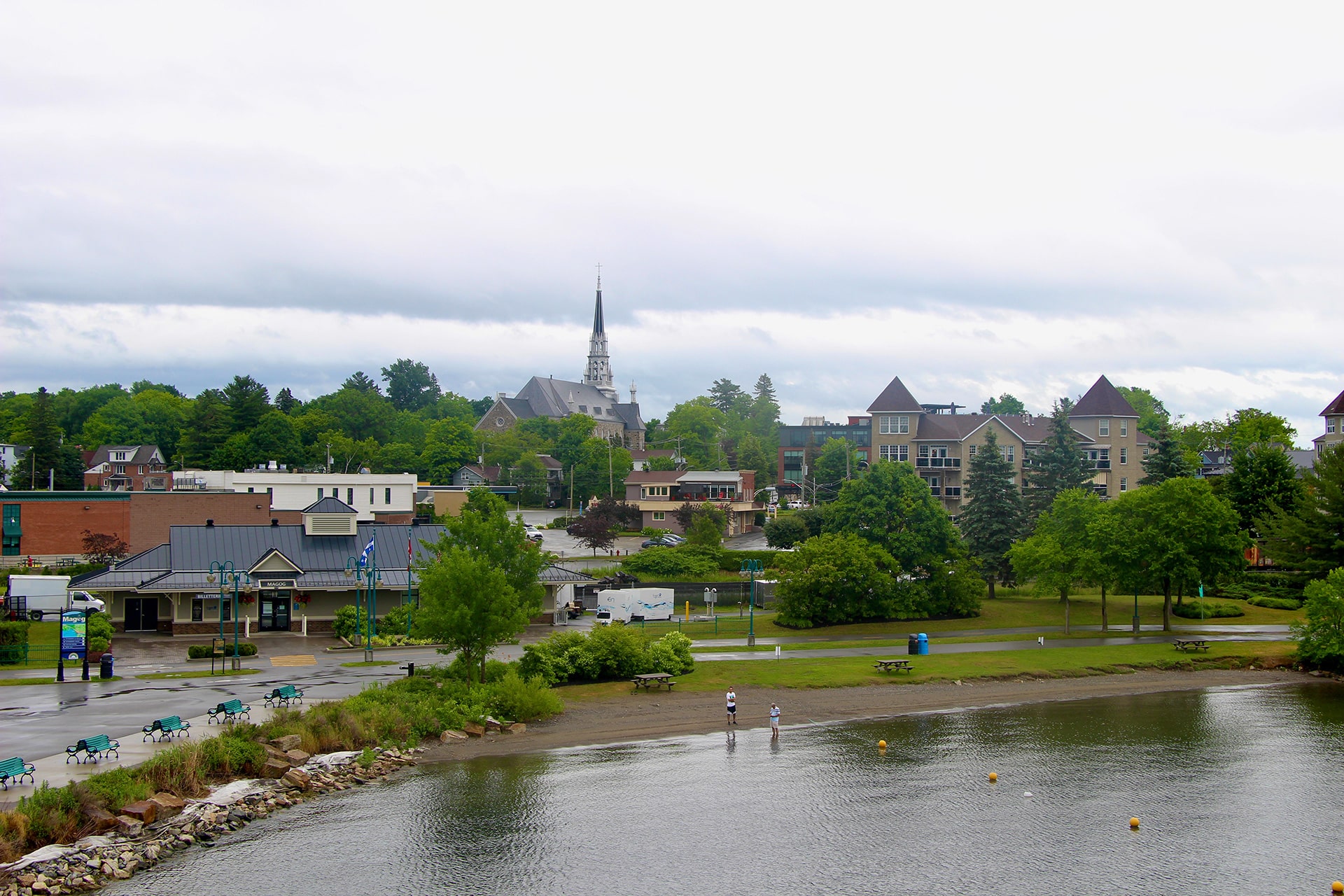 Un week-end d'été à Magog - Planete3w